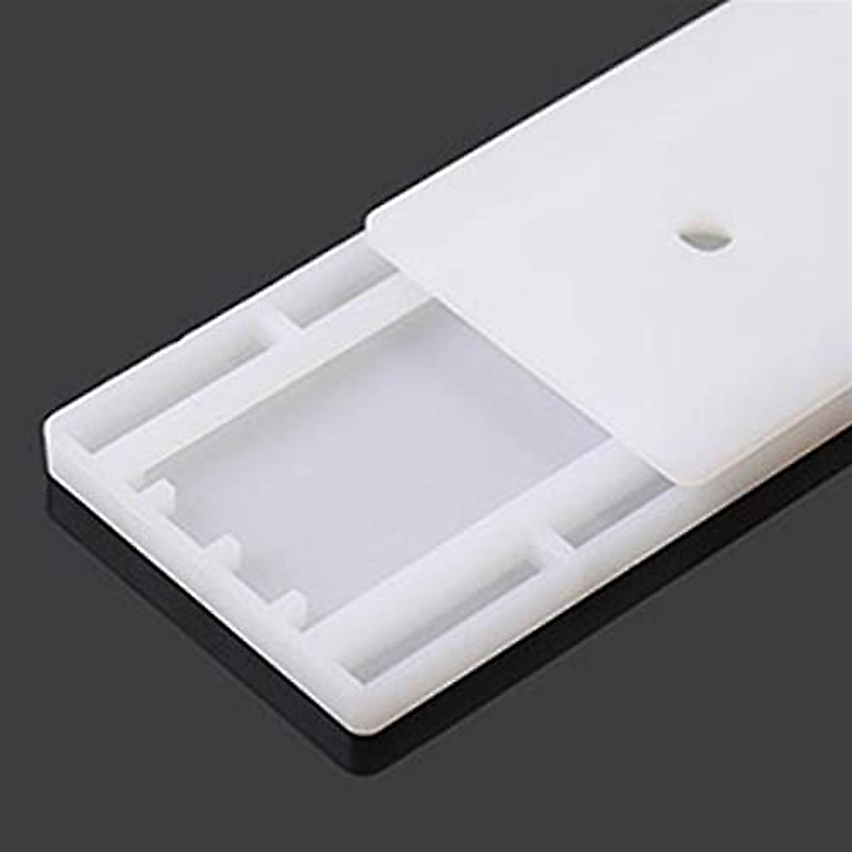 YUNSI Row Plug Retainer No Trace Free Punching Self-Adhesive Plug Strip Board Wall Patch Panel Wall Mount Cable Organizer
