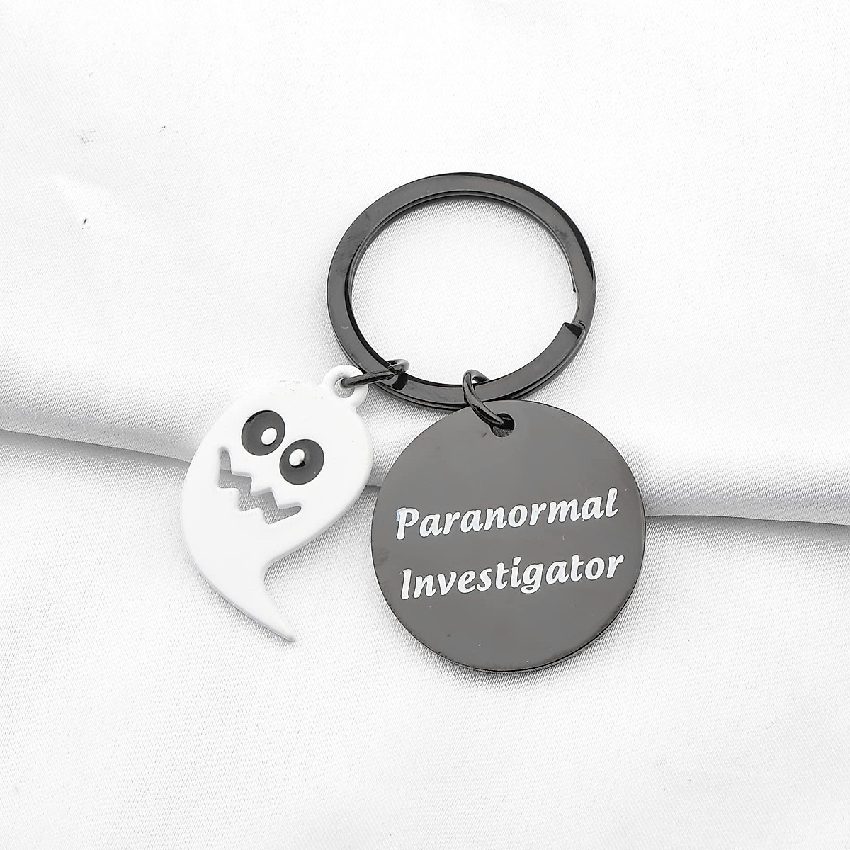 CENWA Funny Paranormal Investigator Keychain Ghost Hunter Gifts Ghost Hunting Gifts Hallowen Day Gift (Paranormal black K)