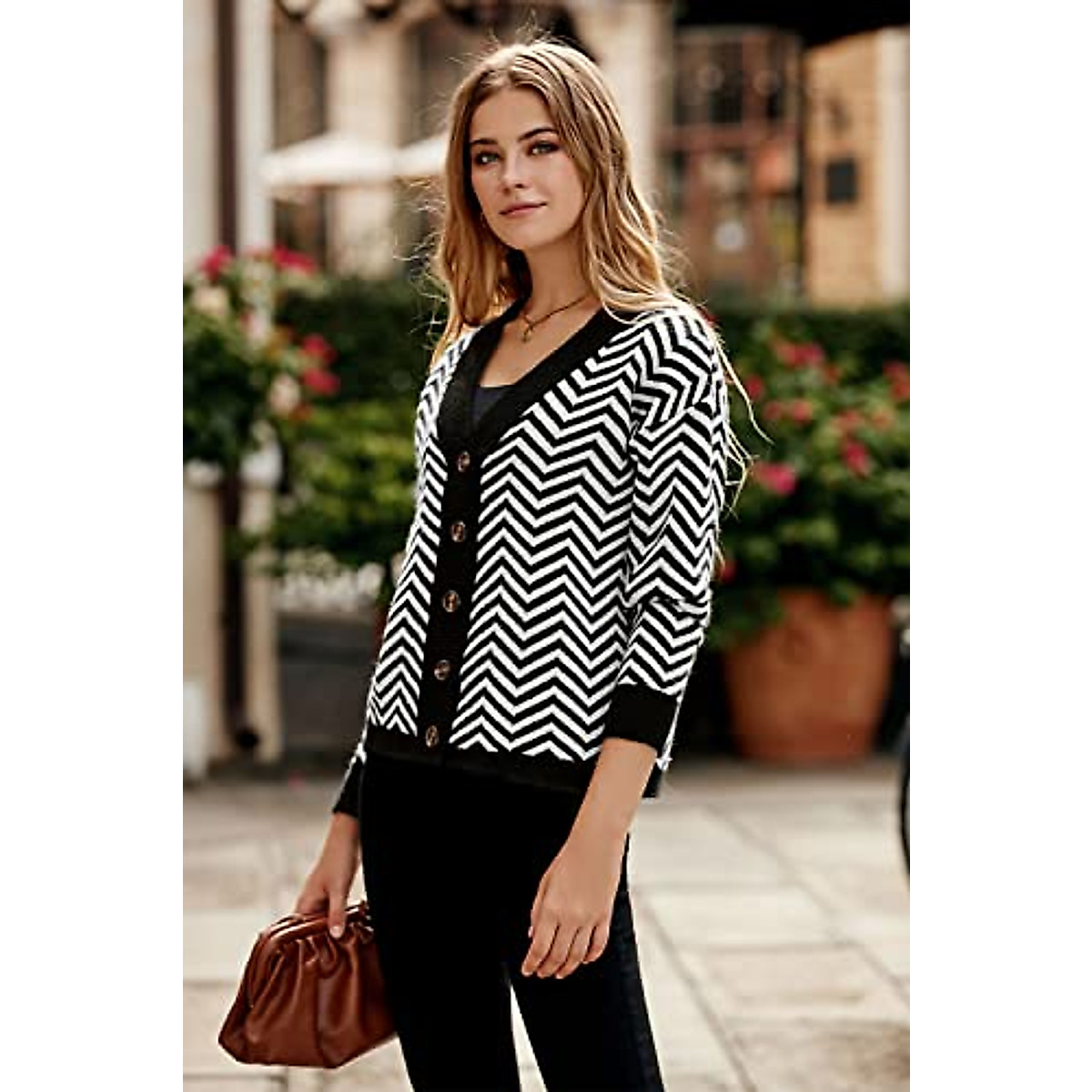 PRETTYGARDEN Women's 2023 Button Down Pullover Sweater Long Sleeve V Neck Open Front Striped Knit Cardigans (White,Medium)