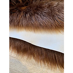 LAMBZY Faux Sheepskin Super Soft Hypoallergenic Silky Shag Rug for Living Room, Kids Room, Sofa (Quarto 4 Pelts 4'x6', Brown)