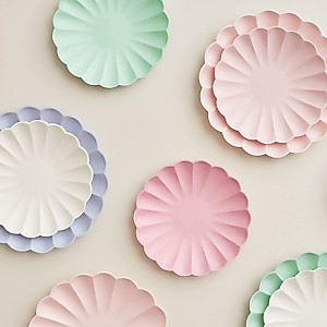 Meri Meri Compostable Party Plates, Pack of 8 Eco Friendly Plates for Parties and Occasions, Single Use, Compostable/Disposable