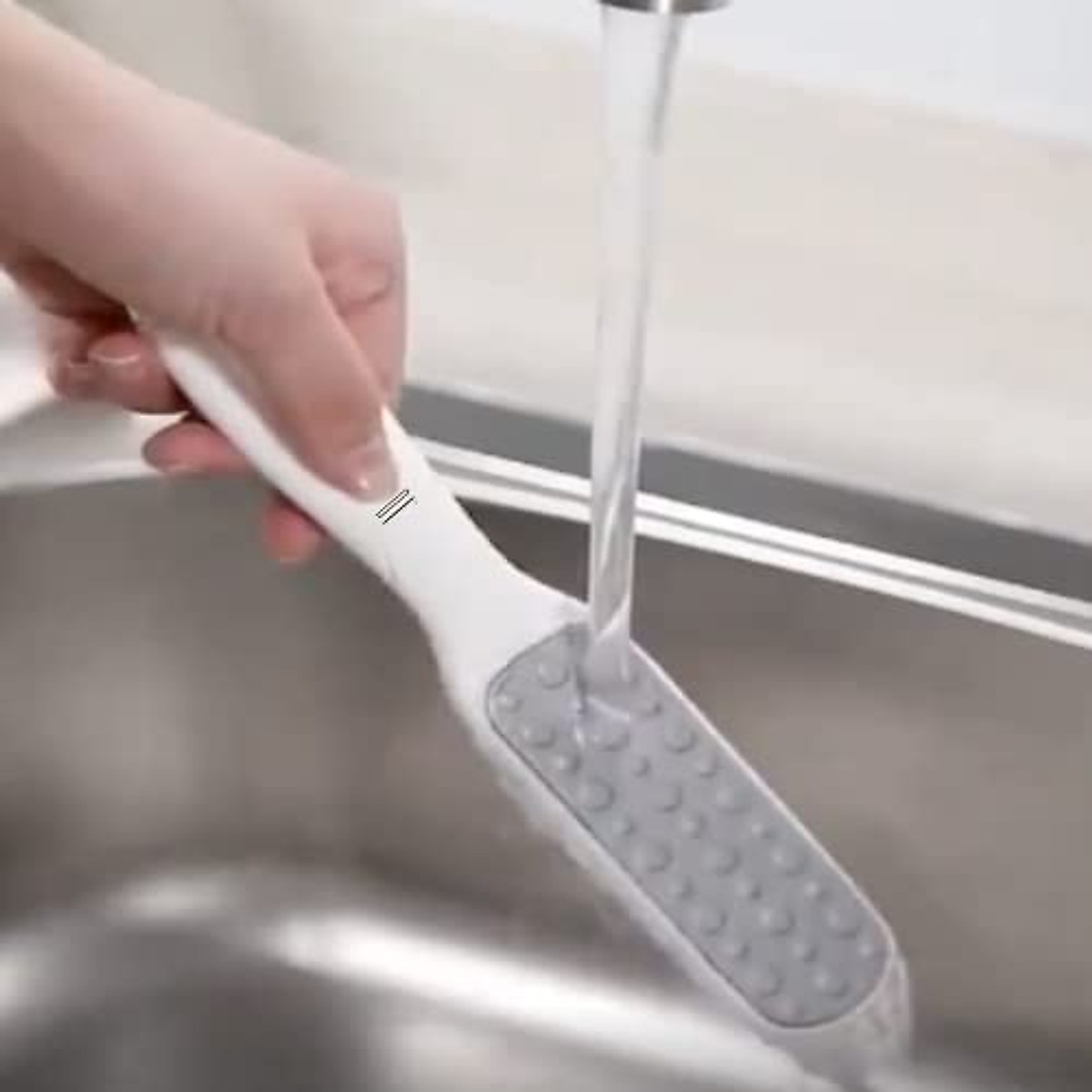 Feet Callus Remover - Instant Exfoliating Peel Foot Spray - Cracked Heels Softener – Metal Foot File Scrubber Dead Skin Remover Professional Spa Pedicure. Wonder Pedi