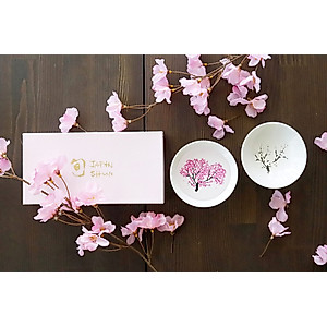丸モ高木陶器 Japanese Sakura Cherry Blossom Color Changing Sake Cups (Pair), Magical Blooming Sake Cups