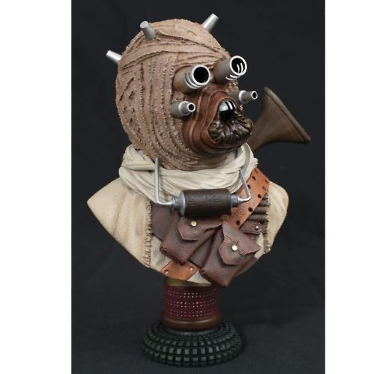Diamond Select Toys Star Wars A New Hope: Tusken Raider Legends in 3-Dimensions 1:2 Scale Bust, Multicolor, 10 inches