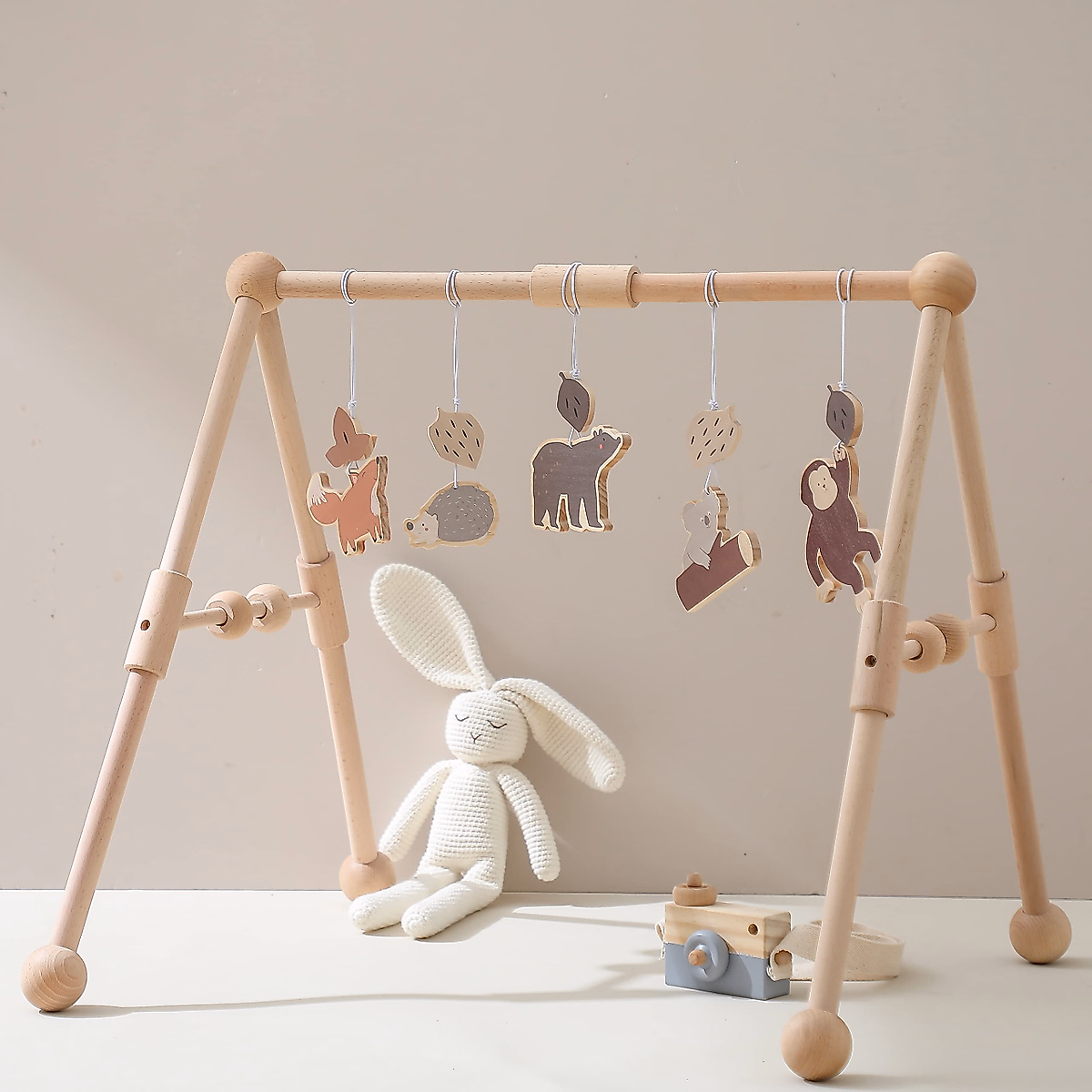 Etucdose Wooden Baby Gym with 5 Gym Toys, Detachable Wooden Play Gym Frame Activity Gym Hanging Bar Baby Toy for Activity Gym, Ages Newborn + (Jungle Animal Theme)