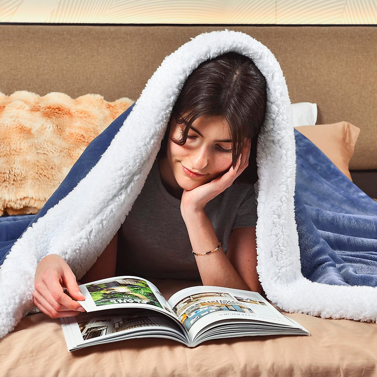 KAWAHOME Sherpa Fleece Queen Size Blanket for Bed - Extra Warm and Heavy Thick Blankets for winter, Super Soft 500GSM Plush Blanket, 90"X 90" Washed Blue