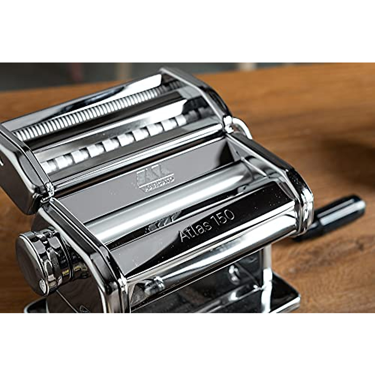 MARCATO Atlas 150 Pasta Machine, Made in Italy, Includes Cutter, Hand Crank, and Instructions, 150 mm, Stainless Steel
