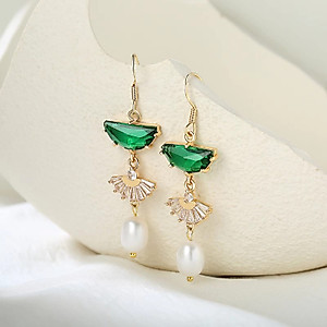 Emerald Green Dangle Drops Art Deco Austrian Crystal Vintage Cubic Zirconia Rhinestone Chandelier Earrings for Women,Weddings, Proms, Sterling Silver, freshwater Pearl Green Cubic Zirconia Rhinestone