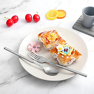 Gjinxi 2PCs Extendable Fork and Spoon, Long Handle Telescoping Fork, Stainless Steel Retractable Fork, Food-Grade Metal Tableware, Spoon and Fork Extender Set for Dinner Fruit Dessert BBQ