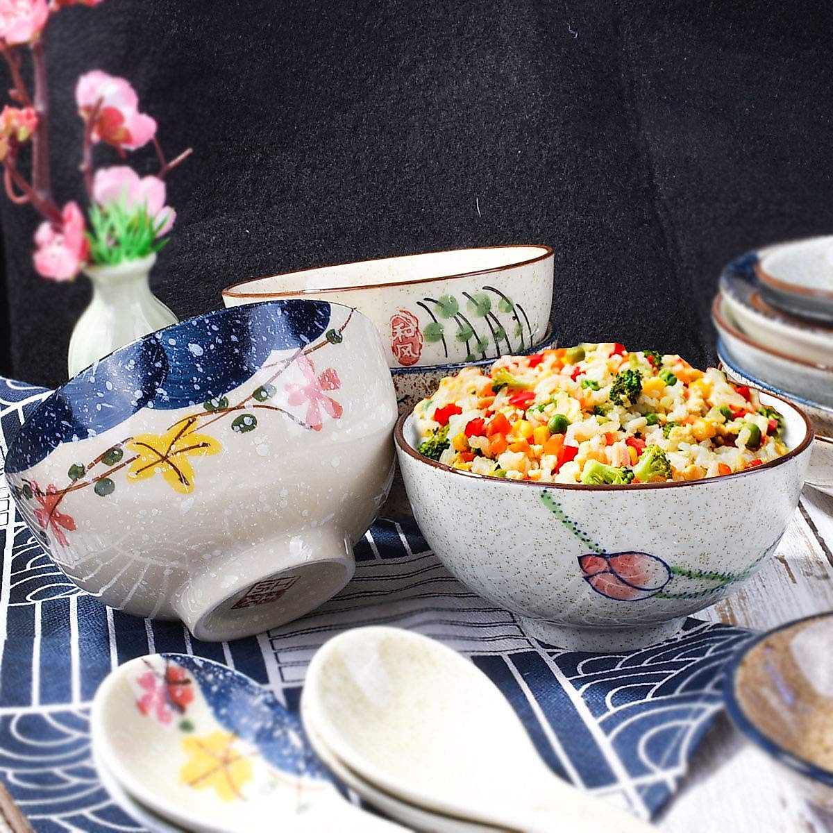 Whitenesser 4 Japanese Rice Bowls, 5 Japanese Soup Spoons