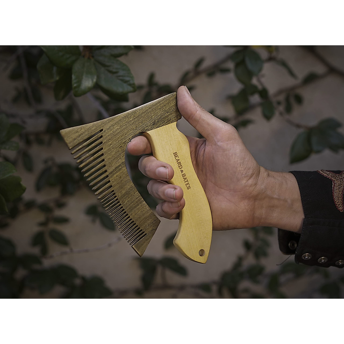 THE BEARDED AXE BEARD COMB | Original | Green Sandalwood/Boxwood | Artisan Crafted & Handmade