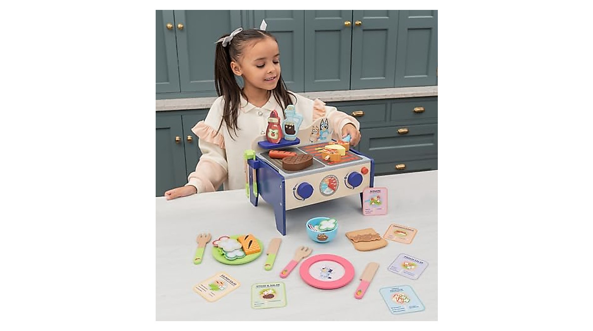 Bluey Wooden BBQ & Salad Set - 33-Piece Playset for Kids 3+