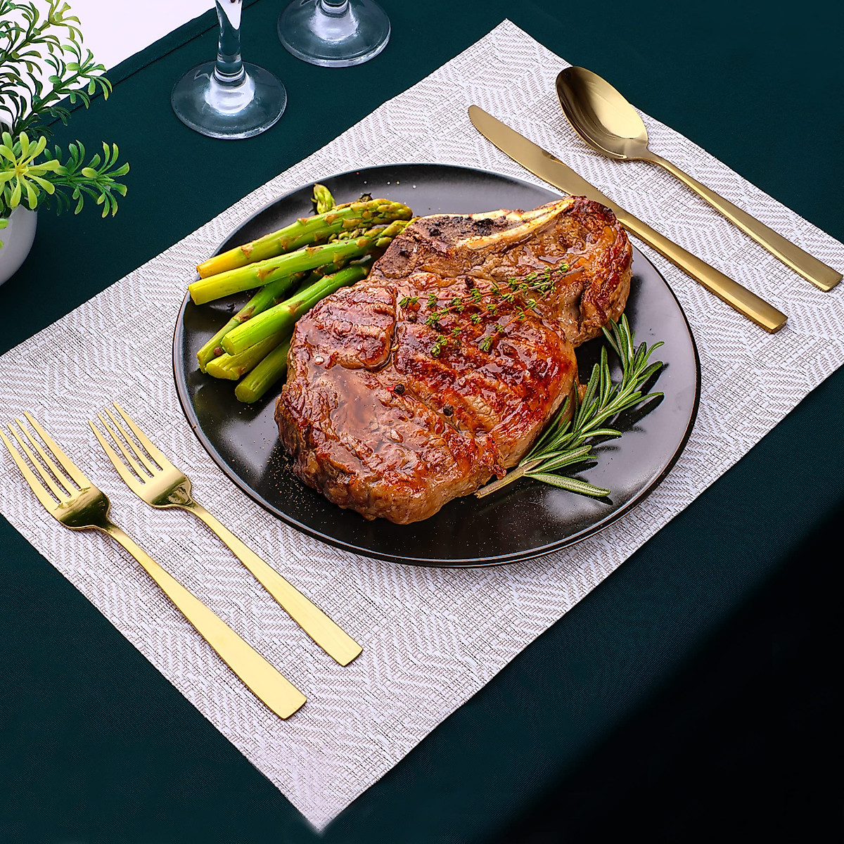 Utopia Kitchen 48 Piece Silverware Set Service for 8, Flatware Set with Steak Knives, Stainless Steel Utensil Sets, Mirror Polished Cutlery Set for Home, Kitchen, Restaurant, Dishwasher Safe - Gold