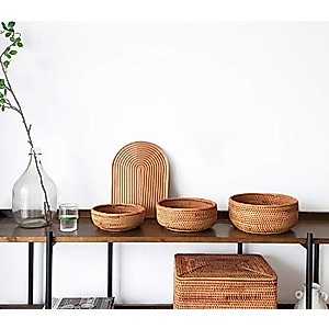 YANGQIHOME Natural Rattan Round Fruit Basket Bowls, Handwoven Storage Serving Baskets, Wicker Organizer for Dinning Room (Set of 3)