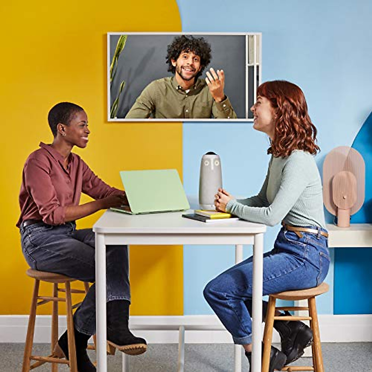 Meeting Owl Pro - 360-Degree, 1080p HD Smart Video Conference Camera, Microphone, and Speaker (Automatic Speaker Focus & Smart Zooming and Noise Equalizing)