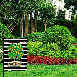 PETOX Garden Flag,12.5X18 Inch Double Sided Lucky four-leaf Clover Welcome Small Garden Flag for Yard Outside Decoration(1 Pack)