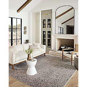 Loloi II Vance Collection VAN-10 Taupe / Dove, Traditional 9'-6" x 13'-1" Area Rug