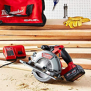 Milwaukee 2730-21 M18 Fuel 6 1/2 Circ Saw 1 Bat Kit