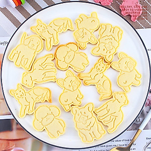 3D Dog Shaped Cookie Stamps Set, 6 pcs of Food Grade Plastic Doggy Stamping Cookie Cutters Fondant Stamper Set for Baking (Pink)