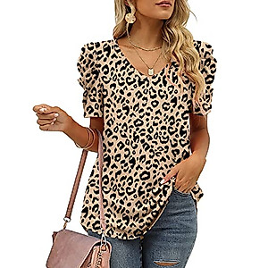 Oversized T Shirts for Women Leopard Print Tops V Neck Short Sleeve Shirts Loose Fit L