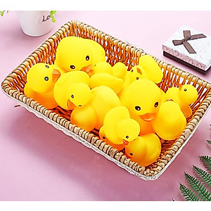 CICITOYWO Yellow Rubber Ducks, 30pcs Preschool Small Bath Toys Bathtub Floating Squeaky Duckies Gift for Baby Shower Infants Kids Toddler Party Decoration (Small)