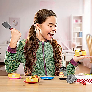 Kids Pizza Toy Set, Pretend Kitchen Play Food, Slice & Serve Toy Pizza with Box, Pie Cutter & Fake Condiments