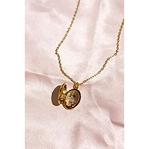Modern Moments Gold Locket Necklace For Women - Oval Locket Pendant Necklace With Picture Inside - 16-18"
