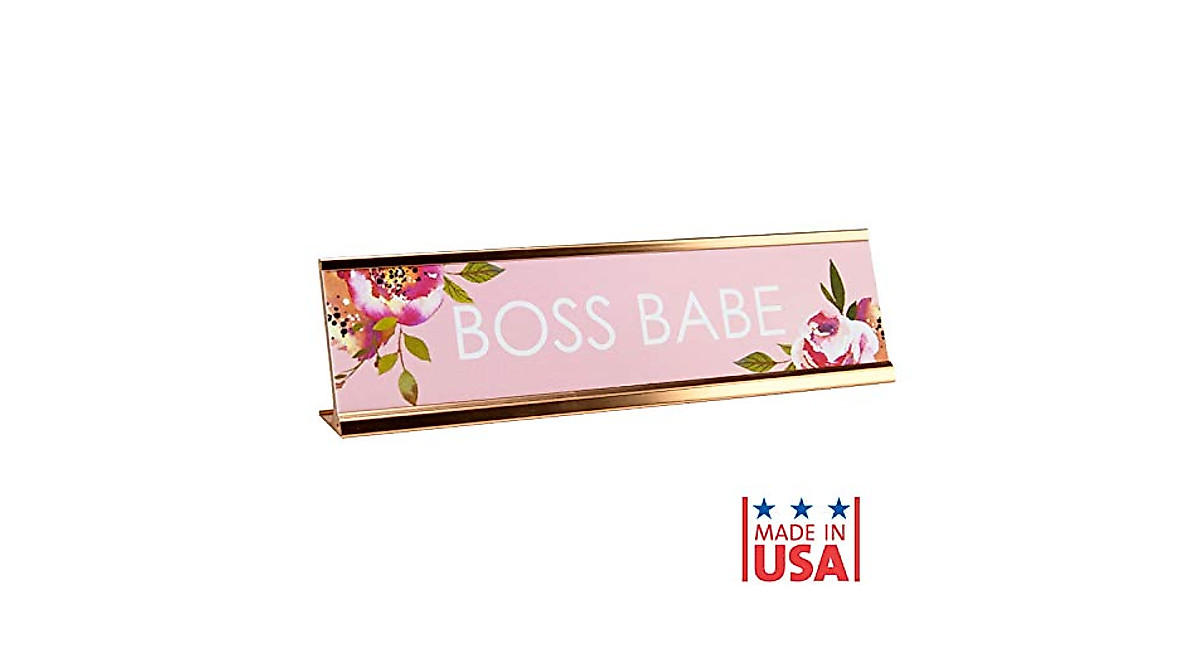 Boss Babe Desk Sign – Stylish Rose Gold Nameplate Gift