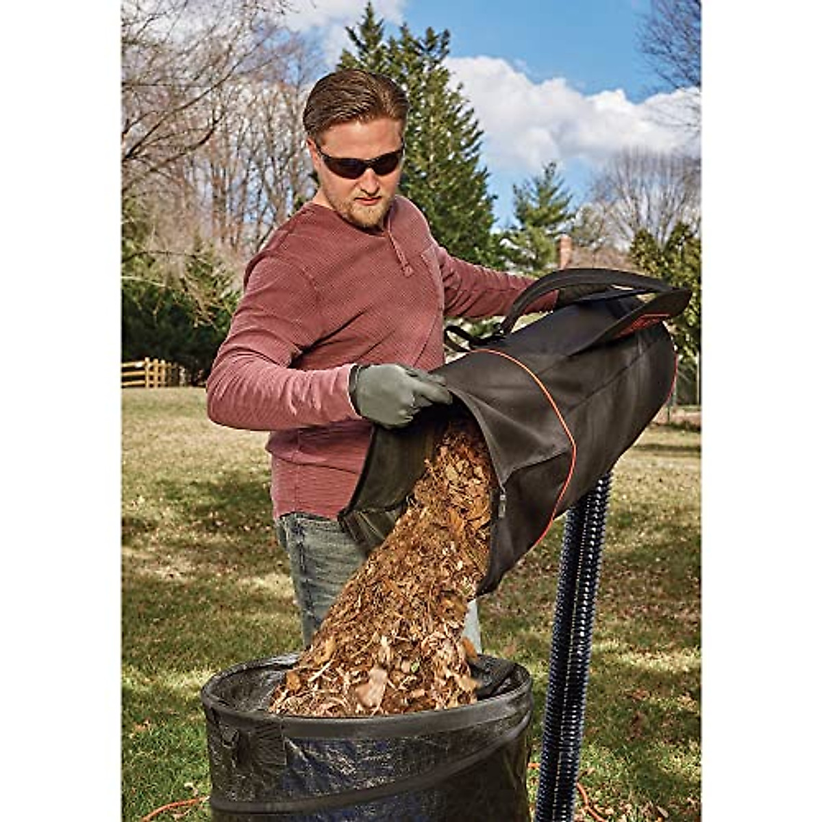 BLACK+DECKER Electric Leaf Blower, Leaf Vacuum and Mulcher 3 in 1, 250 mph Airflow, 400 cfm Delivery Power, Reusable Bag Included, Corded (BEBL7000)