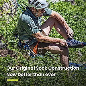 Smartwool Men's Hike Classic Edition Full Cushion Crew Socks, Black, Medium