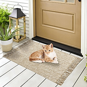 MitoVilla Boho Bathroom Small Rug 2'x3', Tan Cream Cotton Woven Throw Rugs for Living Room, Modern Farmhouse Washable Kitchen Rugs, Area Rugs Floor Mat with Tassel for Entryway, Hallways