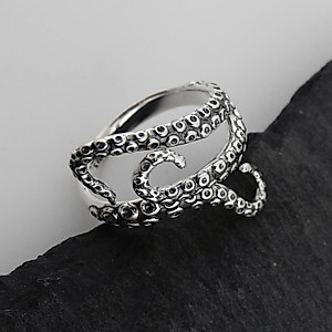 FashionJunkie4Life Sterling Silver Octopus Tentacles Wrap Ring, Sizes 6-10 (6)