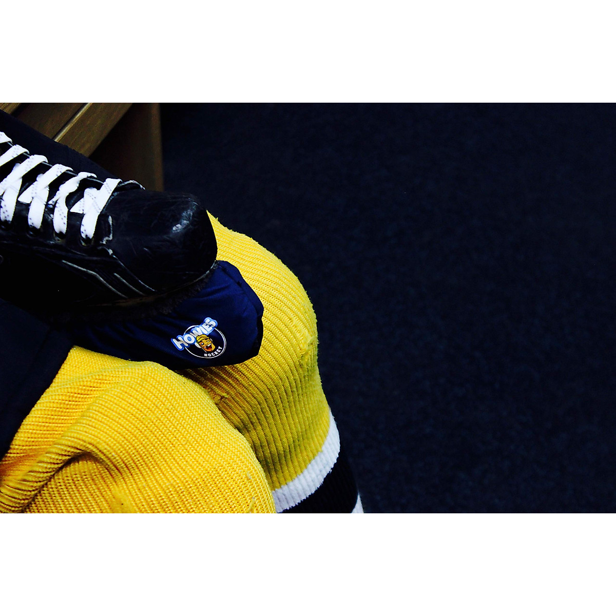 Howies Skate Guard Soakers (Black, Senior) Ice Hockey Blade Cover