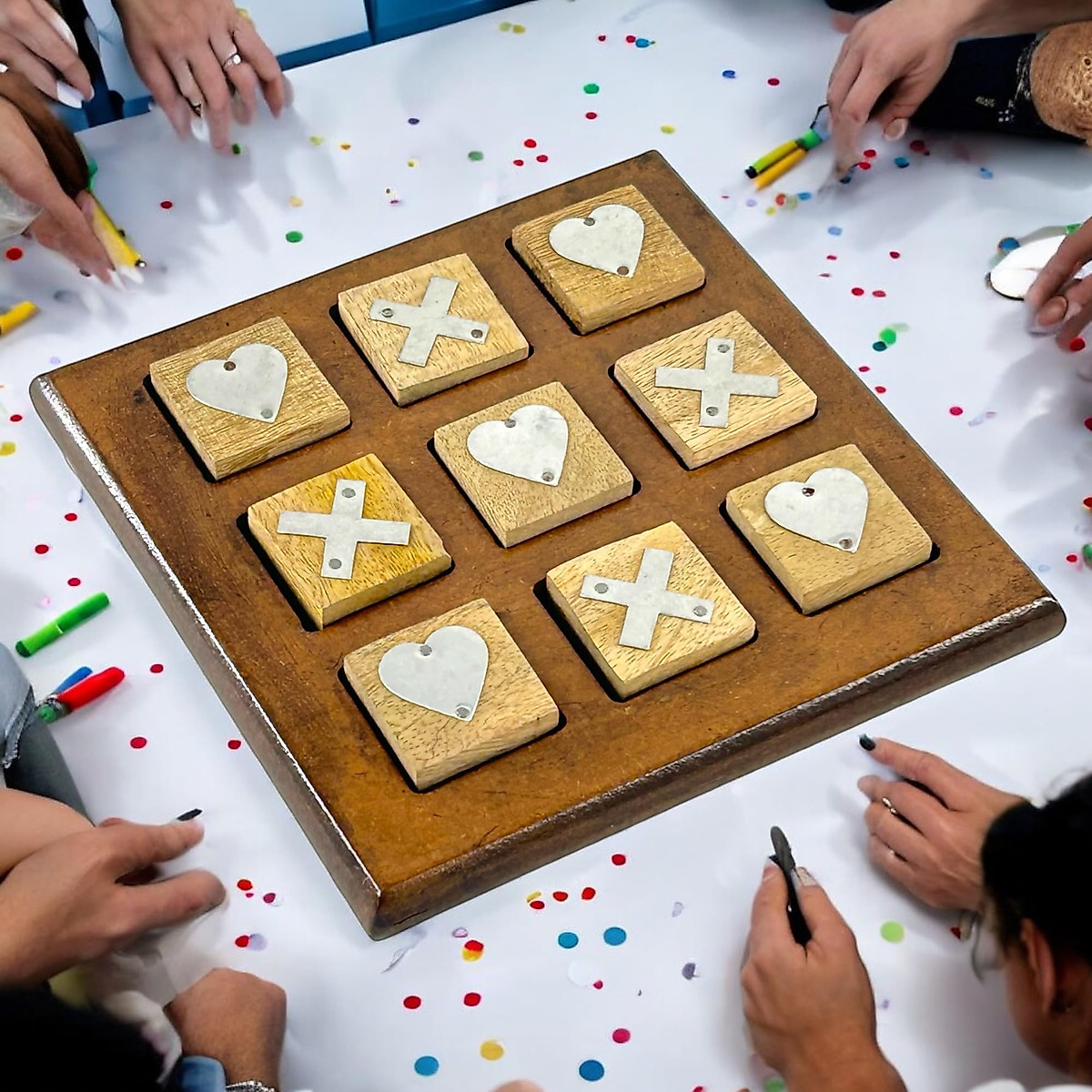 EARTHLY HOME Wooden Tic Tac Toe Game - Board Game for Kids and Family - Table Top Living Room Decor Fun Game - Indoor Outdoor Adults Classic Travel Game (Brown)