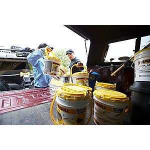 Frabill 4825 Insulated Bait Bucket with Built in Aerator , White and Yellow, 1.3 Gallons