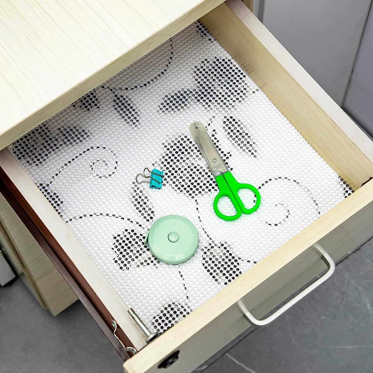 RAY STAR Shelf Liner, Non-Adhesive Refrigerator Liners for Shelves 12*120 inch, Vinyl Shelf Drawer Liner Non-Slip Bathroom Cabinet Liner for Kitchen/Storage/Desks (Floral)