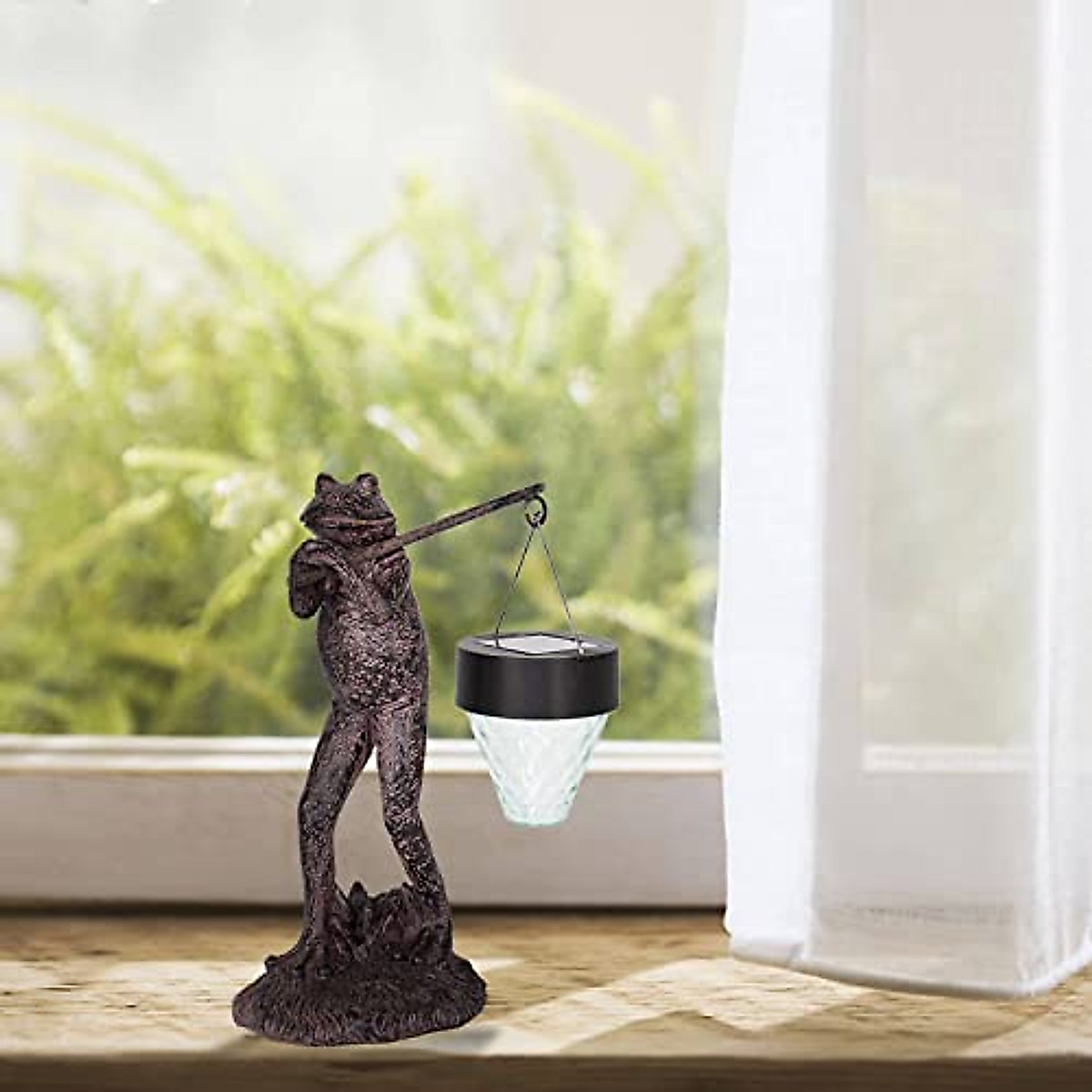 Garden Frog Statues Outdoor Decor with Waterproof Solar Frog Figurine Lights for Patio Yard Lawn Outdoor Decorations 6.6"