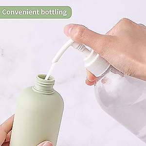 WLLHYF Squeeze Bottles 2 Pack 200 ML Refillable Plastic Travel Containers Empty Bottles with Disc Top Flip Cap Travel Accessories for Shampoo Creams Lotion Conditioner