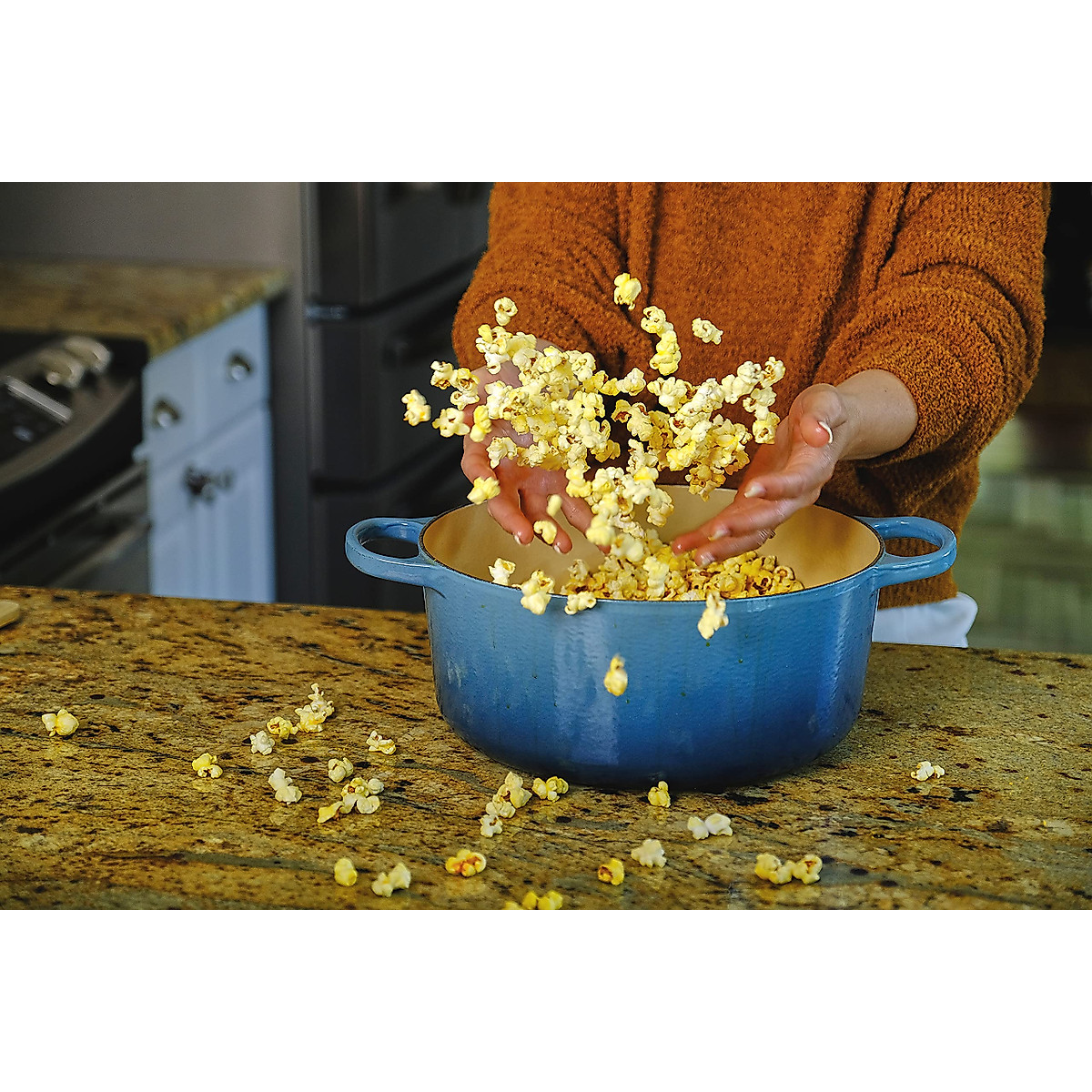 Amish Country Popcorn | 1 lbs Bag | Medium White Popcorn Kernels | Old Fashioned, Non-GMO and Gluten Free (Medium White - 1 lbs Bag)