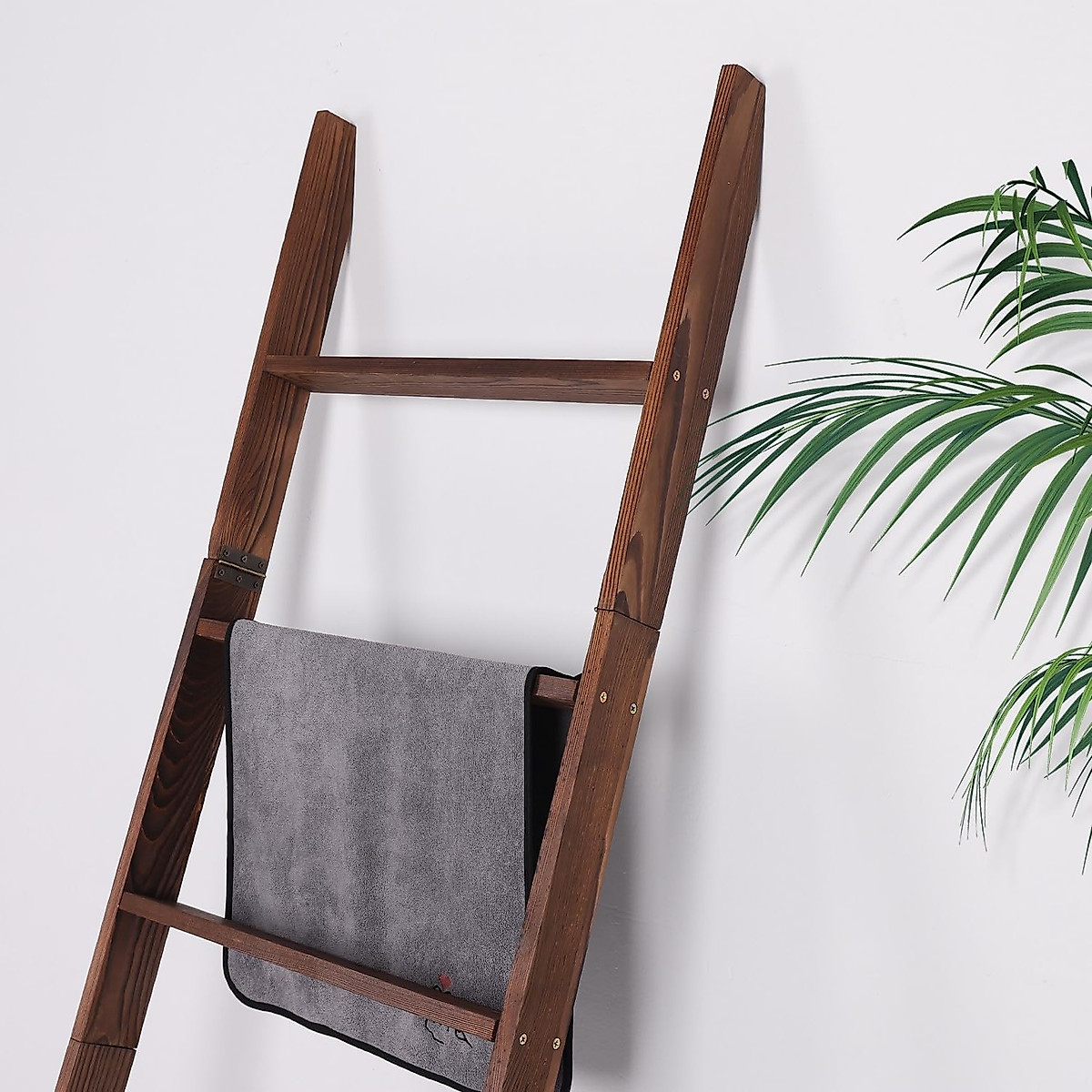 Blanket Ladder for Living Room and Bedroom,6-Tier Decorative Display Ladder Shelf,Ladder Rack for Storage and Decor,Wall Leaning Farmhouse Blanket Storage,Towel Rack, Bathroom,Brown