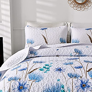 Dinjoy 3 Pieces Blue Floral Queen Quilt Set Purple Floral Coverlet Sets Lightweight Flower Boho Bedspread Quilt Microfiber Summer Quilt with 2 Pillowcases for Adult Women (Queen,90×90 Inches)