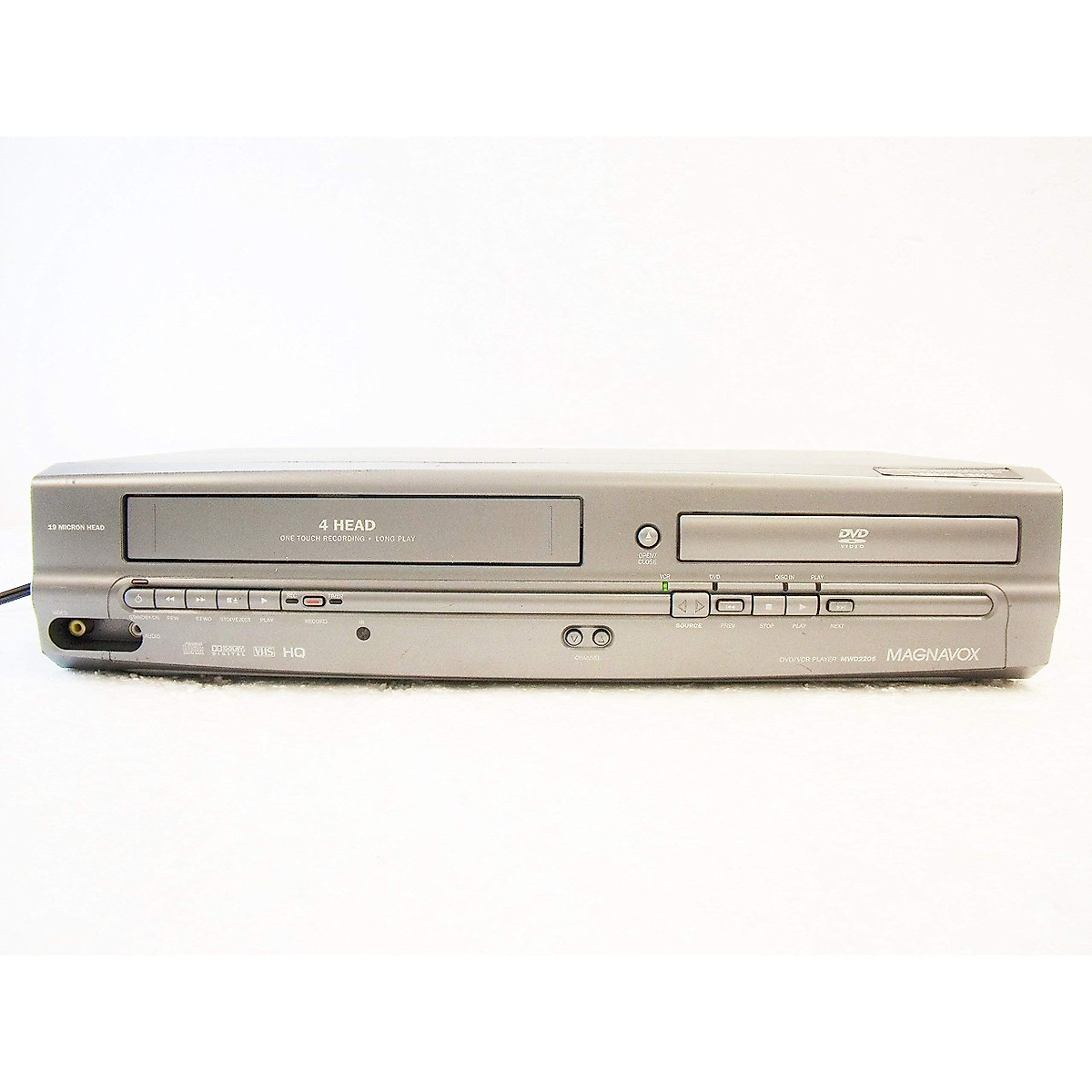 Magnavox MWD2205 DVD/VCR Combination Player (Renewed)