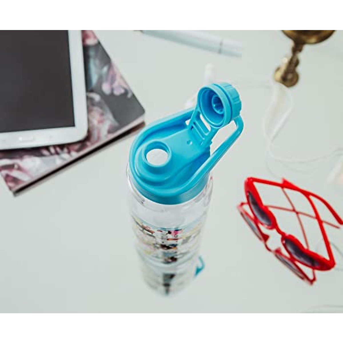 Sanrio Hello Kitty and Friends Plastic Water Bottle With Screw-Top Lid | BPA-Free Plastic Sports Jug | Holds 28 Ounces