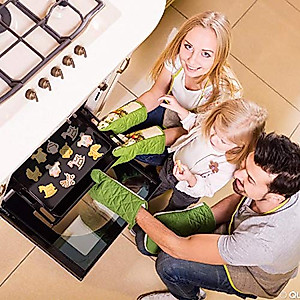 GWHOLE 4 Pack of Baby Cookie Stamper Cutters for New Born Baby Shower Birthday Party