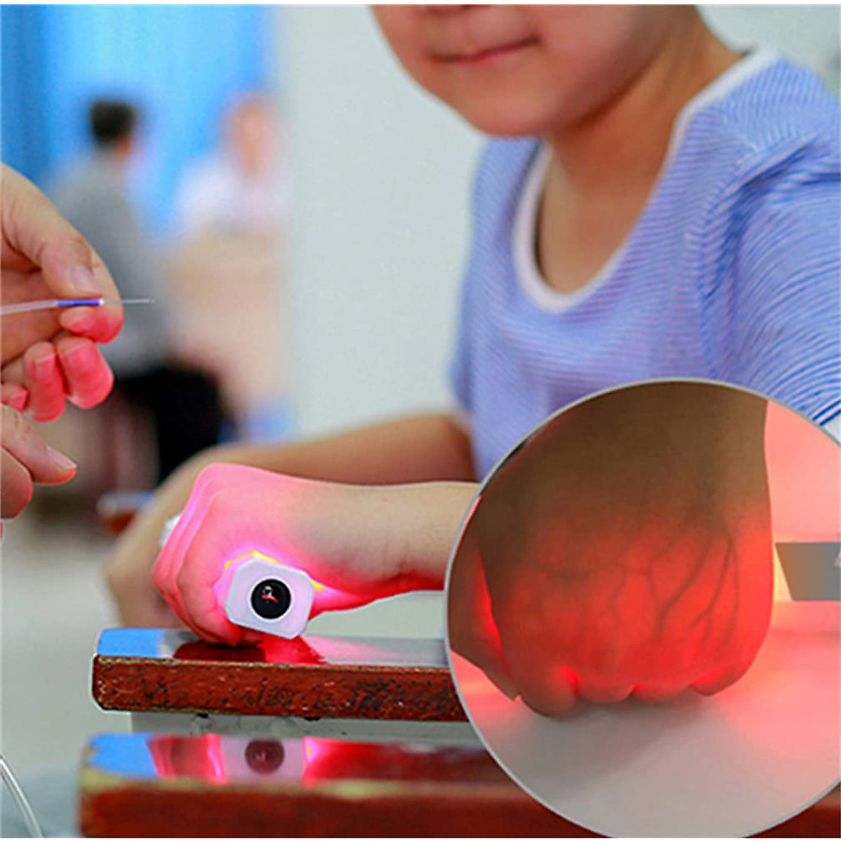 KTTR Hand-Held Infrared Vein Finder Viewer, Vein Locator Detector, Portable Vascular Display Instrument for Nurses, Caregivers or Children