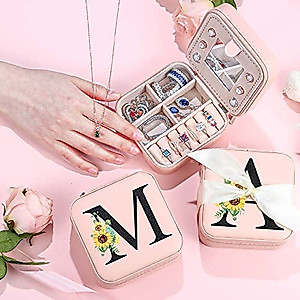 Parima Mom Christmas Gifts - Travel Jewelry Case for Women, Gifts for Mom from Daughter, Mom Gifts for Women, Birthday Gifts for Mom, Christmas Gifts for Mom - Letter C, Pink