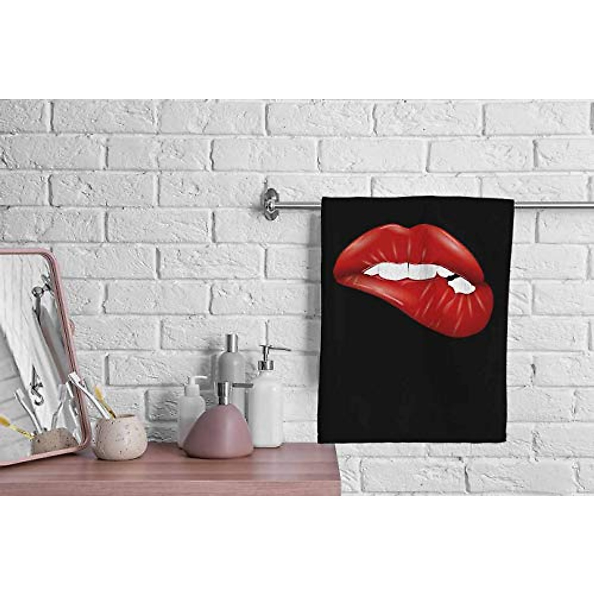 oFloral Hand Towels Cotton Washcloths Sexy Red Lip On Black Background Soft Comfortable,Super-Absorbent Soft Towels for Bathroom Beach Kitchen Spa Gym Yoga Face Towel 15X30 Inch