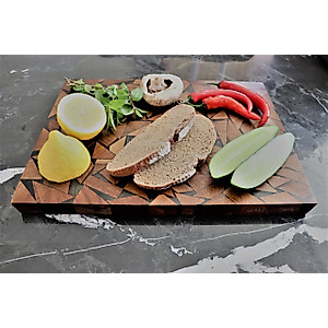 KreativByDesign One Of A Kind - Shattered Glass Pattern Wooden Chopping Board with Black Pearl Resin Large