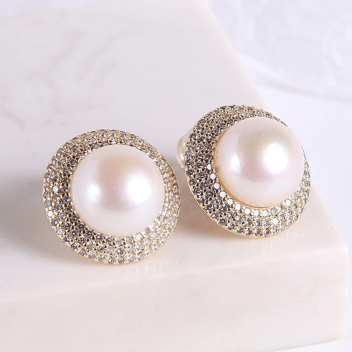 Guptue S925 Silver needles Pearl button stud earrings cultured freshwater pearl Cubic zirconia stud Earrings Birthday Gifts Women's Stud Earrings,Round 10-11mm pearl earrings (White)