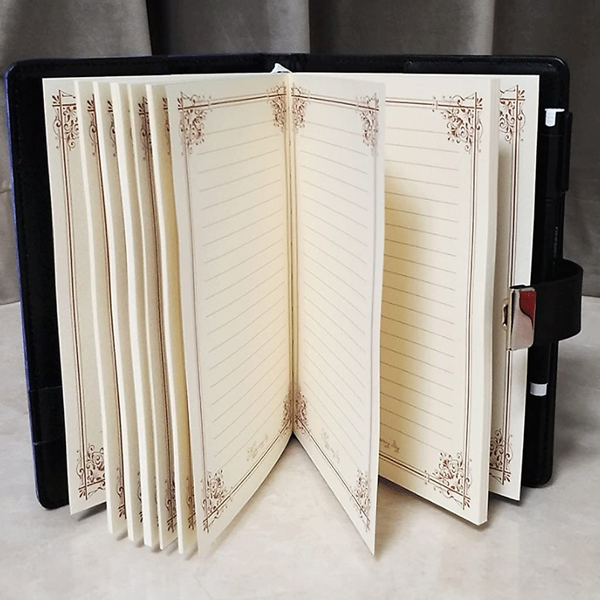 Shengsheng Journal Password Notebook A5 Diary with Digital Lock for Girls and Woman Locking Journals for Birthday Gift,Writing Diary (Color : Ff)